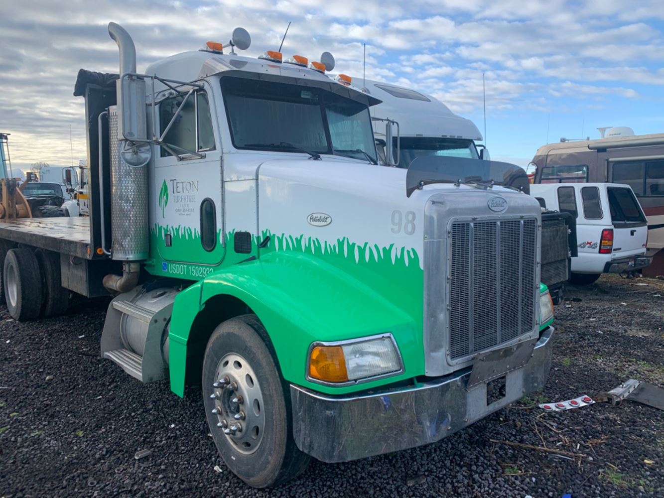 Salvage 1998 Peterbilt 385 FLAT BED For Parts | Ucon, Idaho, United ...