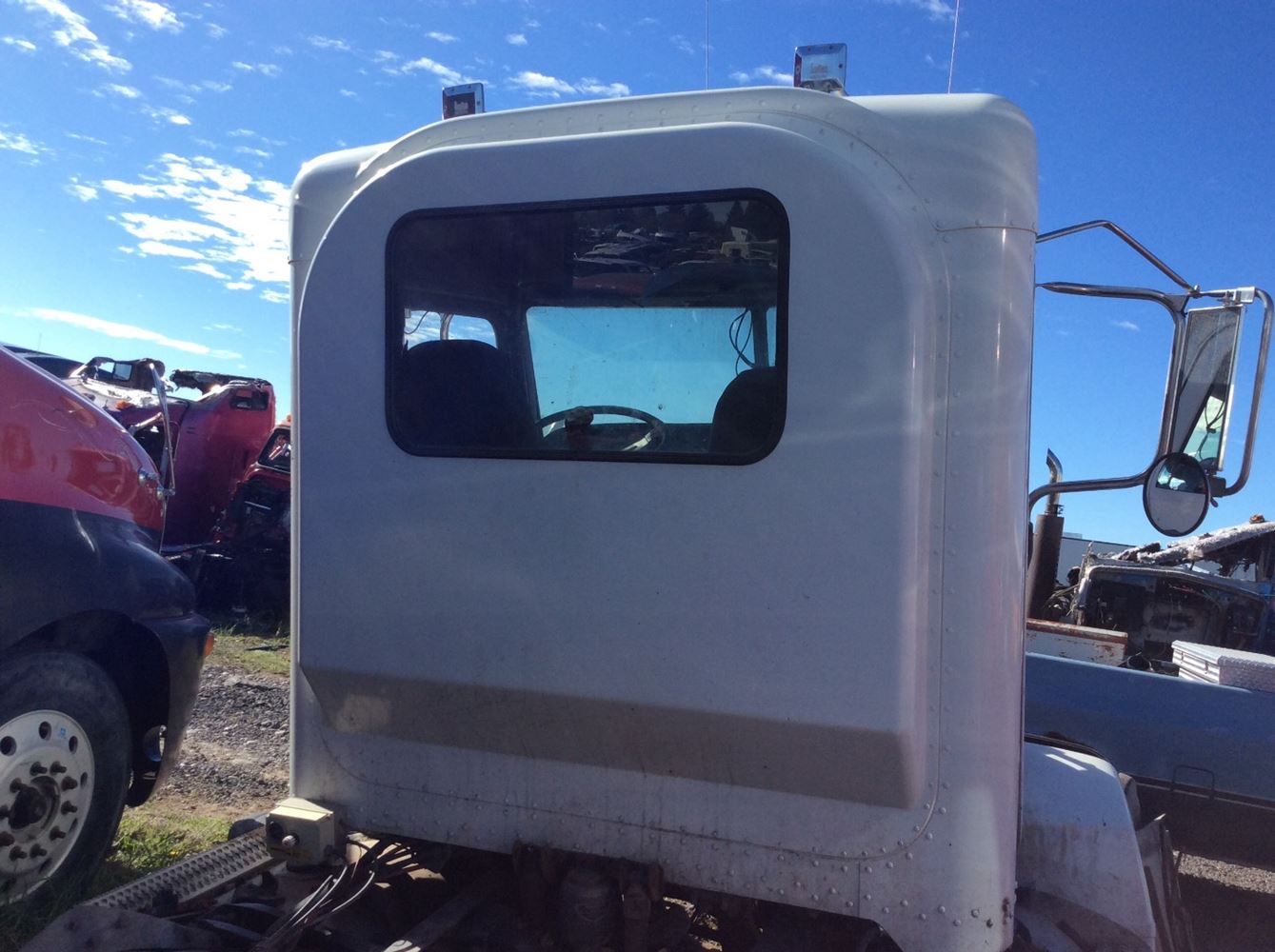 Salvage 2005 Peterbilt 385 DAY CAB For Parts | Ucon, Idaho, United ...