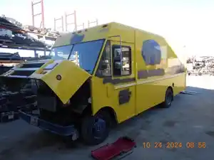 Freightliner MT-35 Semi Trucks For Sale | 18-Wheeler Trucks | TPI