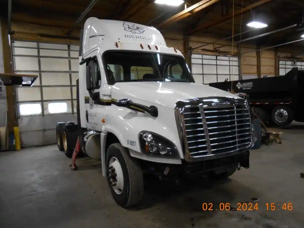 2016 Freightliner Cascadia Truck for Parts for sale | Farr West Utah ...