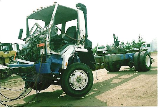 1994 Ford CFT8000 Truck for Parts for sale | Sturgeon County Alberta ...
