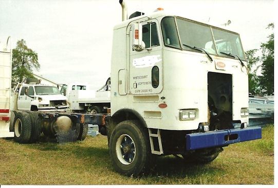 Salvage 1999 Peterbilt 362 CABOVER For Parts | Sturgeon County, Alberta ...