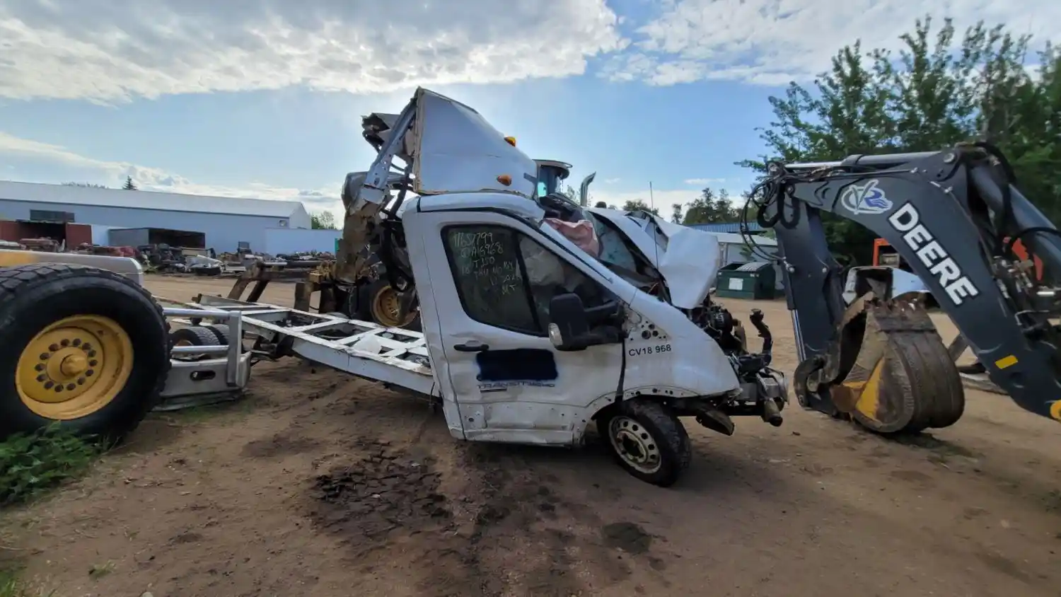 Salvage 2018 Ford Transit Cutaway Full-Size Van For Parts | Sturgeon ...