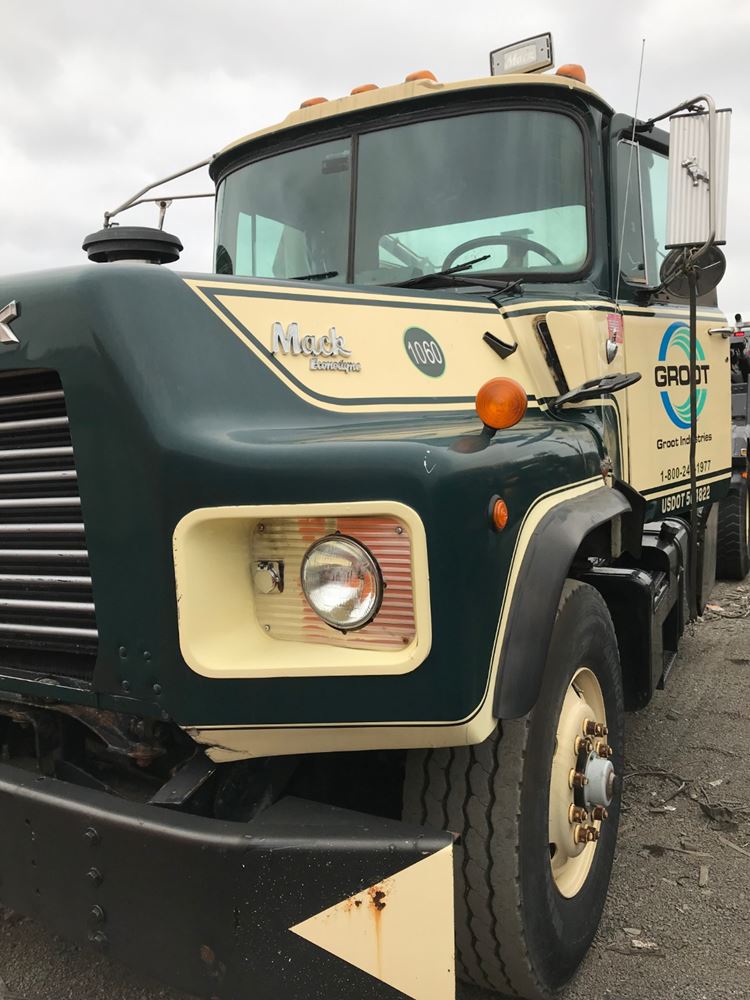 1996 Mack DM600 | TPI