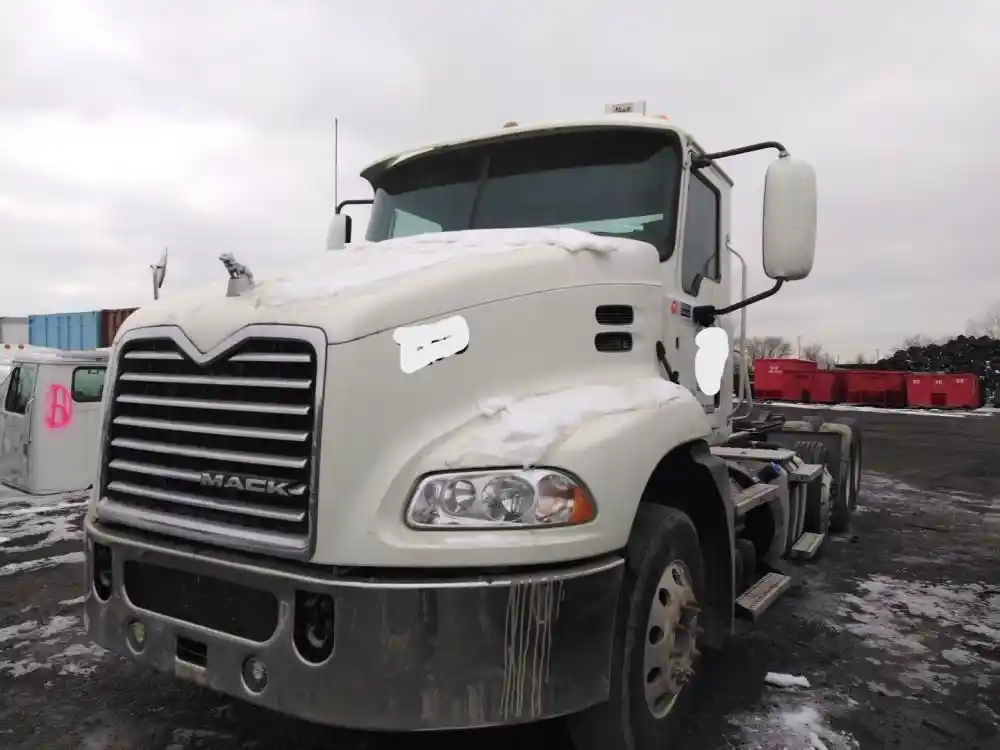 Salvage 2016 Mack CXU613 Truck Tractor For Parts | KanKakee, Illinois ...