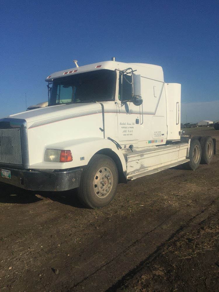 Salvage 1994 White WIA AREO SERIES Truck Tractor For Parts | Minnedosa ...