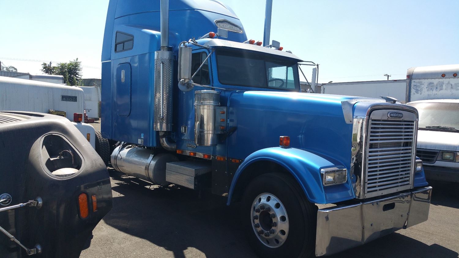 1997 Freightliner CLASSIC XL | EAGLE TRUCK & EQUIPMENT (California)