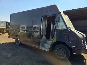 Freightliner MT-45 Chassis Semi Trucks For Sale | 18-Wheeler Trucks | TPI