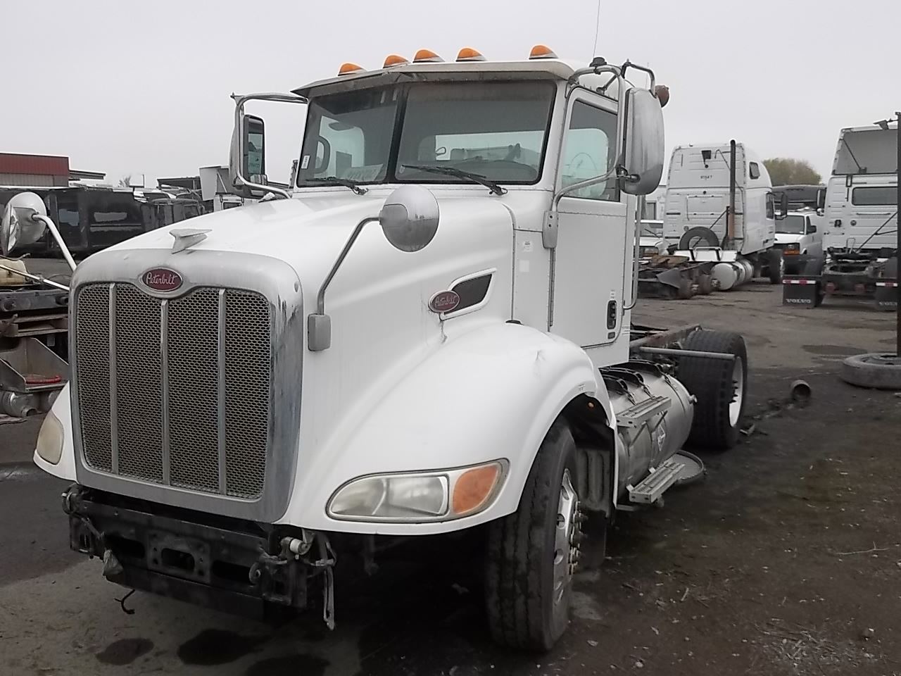 Salvage 2011 Peterbilt 384 Truck Tractor For Parts | Fresno, California ...