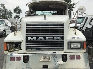Mack CHN-613 Semi Trucks For Sale | 18-Wheeler Trucks | TPI