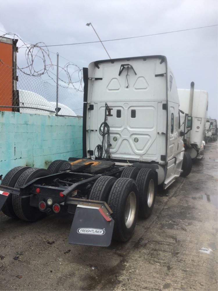 Used, Recycled, New, and Aftermarket Heavy Duty Truck Parts