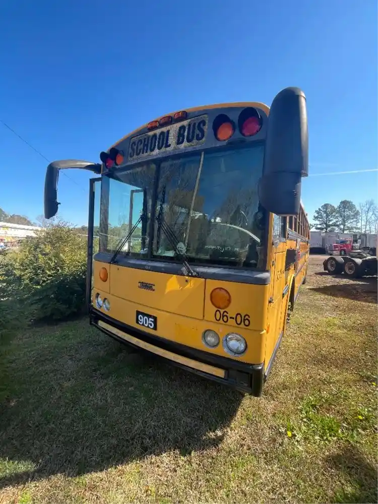 Salvage 2006 Thomas Built Saf-T-Liner HDX School Bus For Parts | Sumter ...