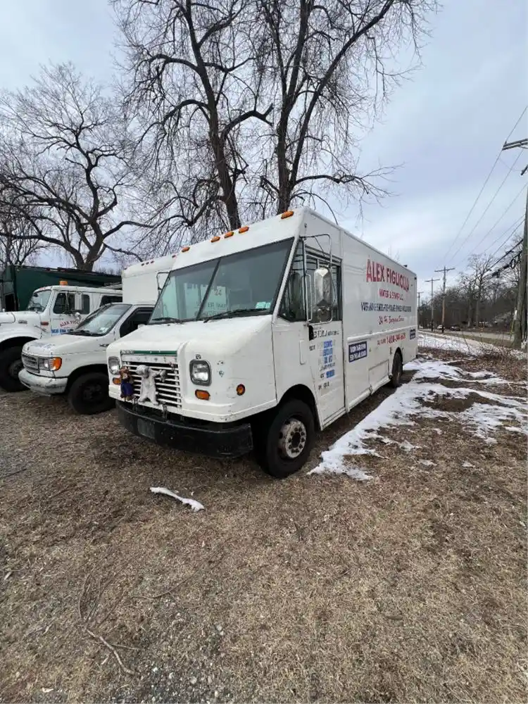 Used, Recycled, New, and Aftermarket Heavy Duty Truck Parts