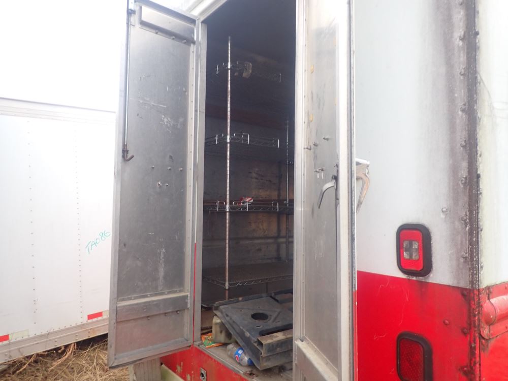 Salvage 1998 GMC STEP VAN Full-Size Van For Parts | Claremont, North ...