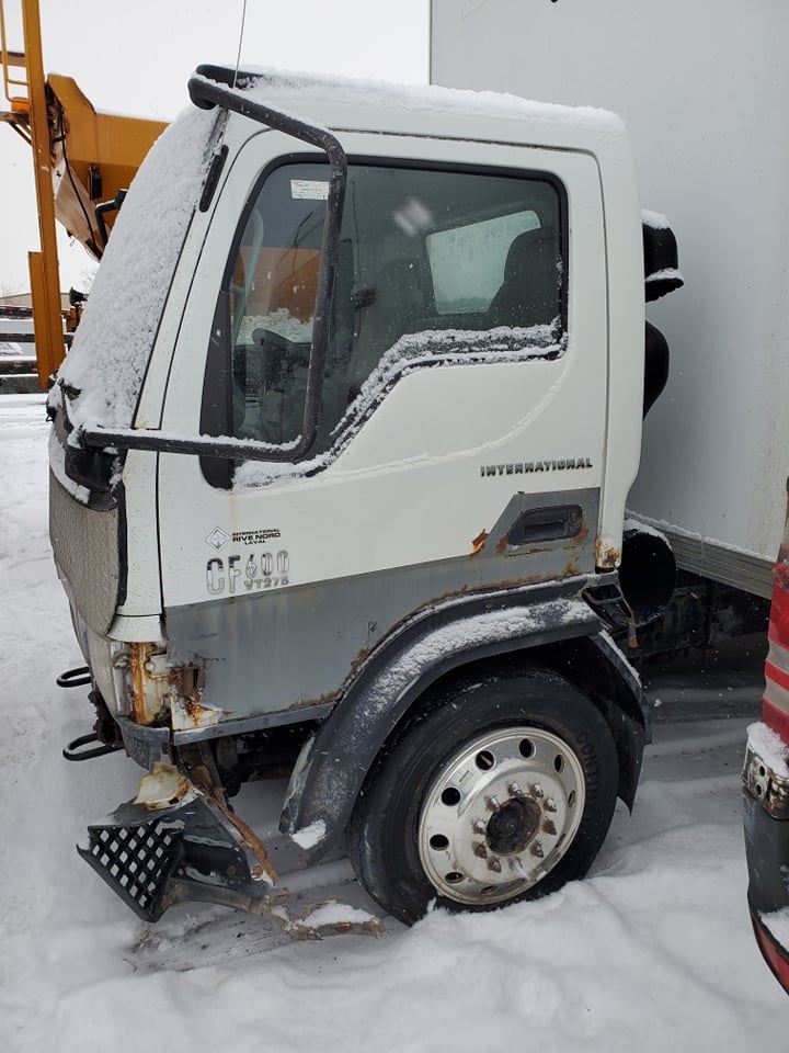 Salvage 2006 Ford LCF CUBE For Parts | Montreal, Quebec, Canada | TPI | TPI