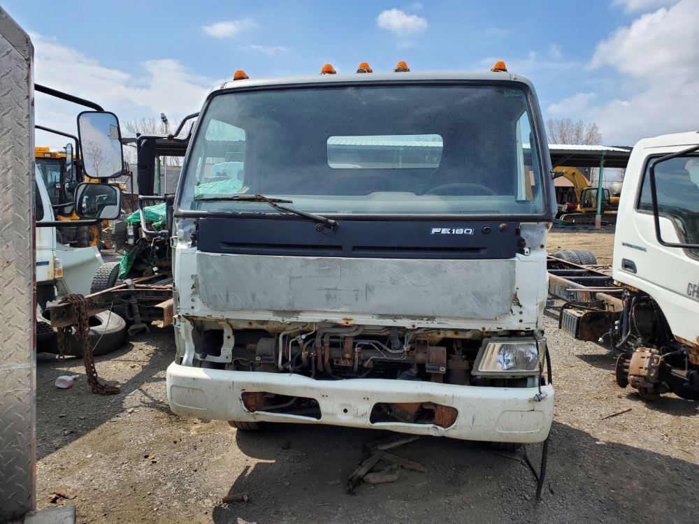 Salvage 2010 Mitsubishi FE85D Truck Delivery For Parts | Montreal ...