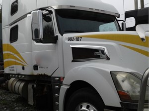 Volvo VT Semi Trucks For Sale | 18-Wheeler Trucks | TPI