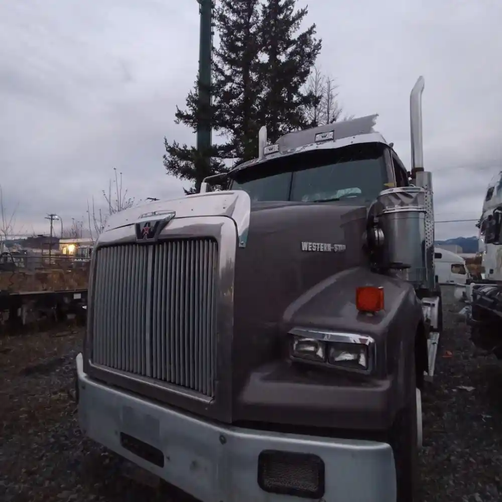 Salvage 2008 Western Star 4900 SA Truck Tractor For Parts | Abbotsford, British Columbia, Canada ...