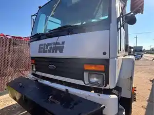 Ford CF-7000 Semi Trucks For Sale | 18-Wheeler Trucks | TPI