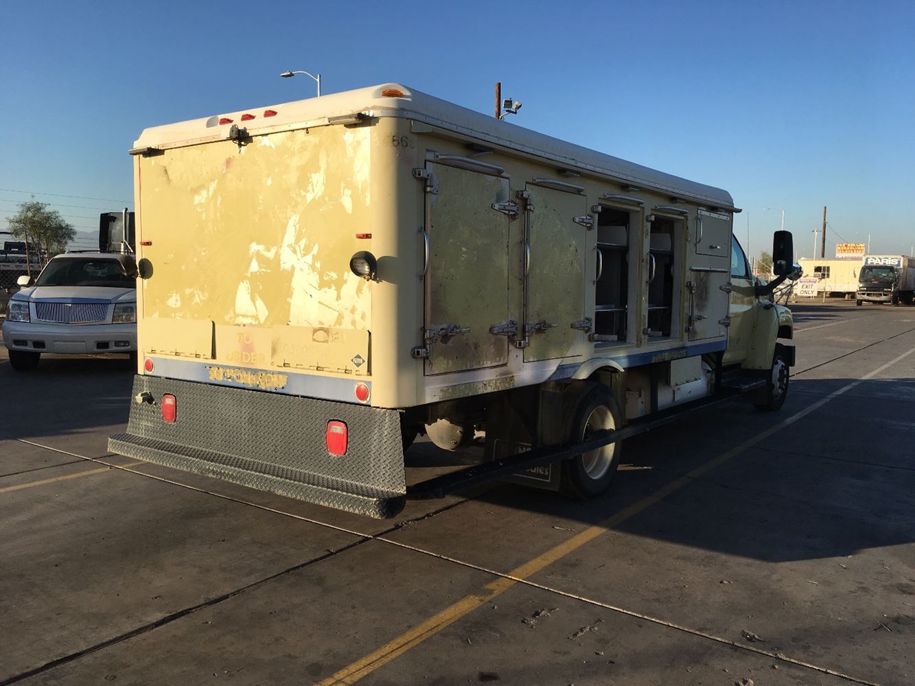 Salvage 2006 GMC C5500 LPG Low Profile Chassis For Parts | Phoenix ...