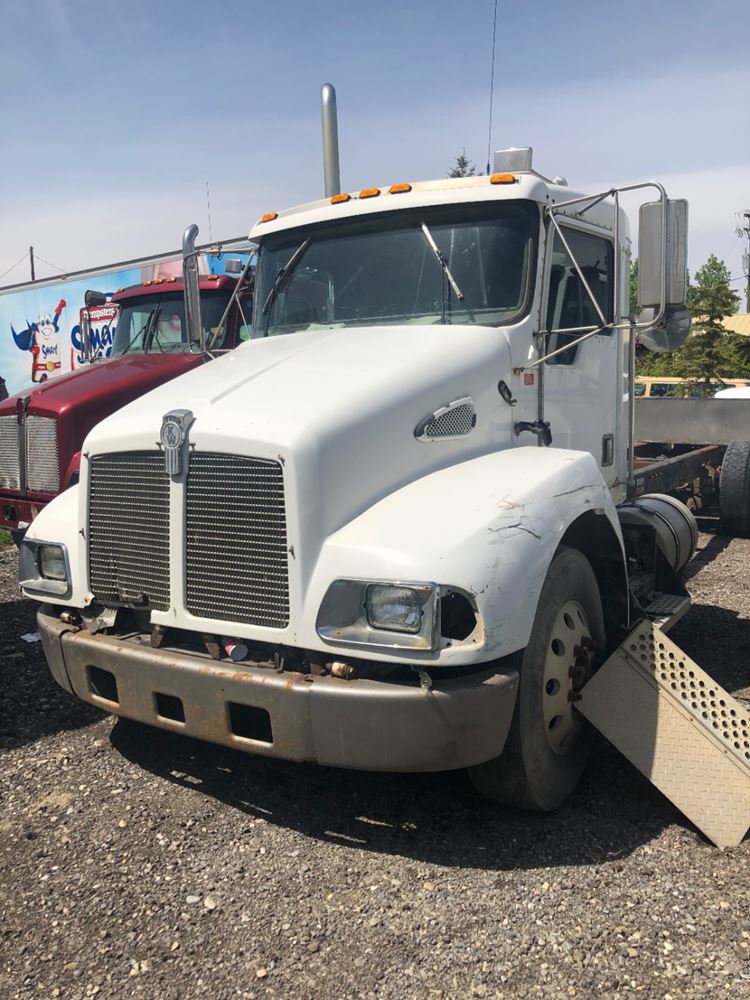 Salvage 2009 Kenworth N/A Truck Tractor For Parts | Calgary, Alberta ...