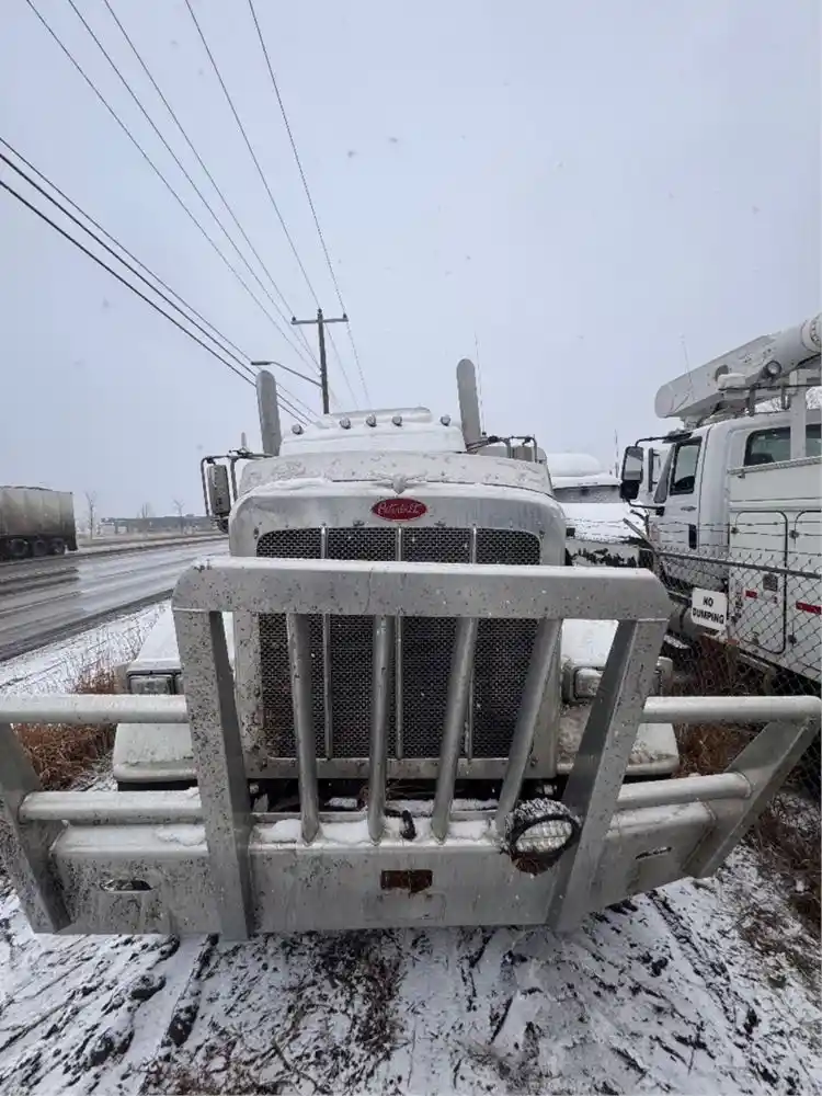 Salvage 2018 Peterbilt 389 Truck Tractor For Parts | Calgary, Alberta ...